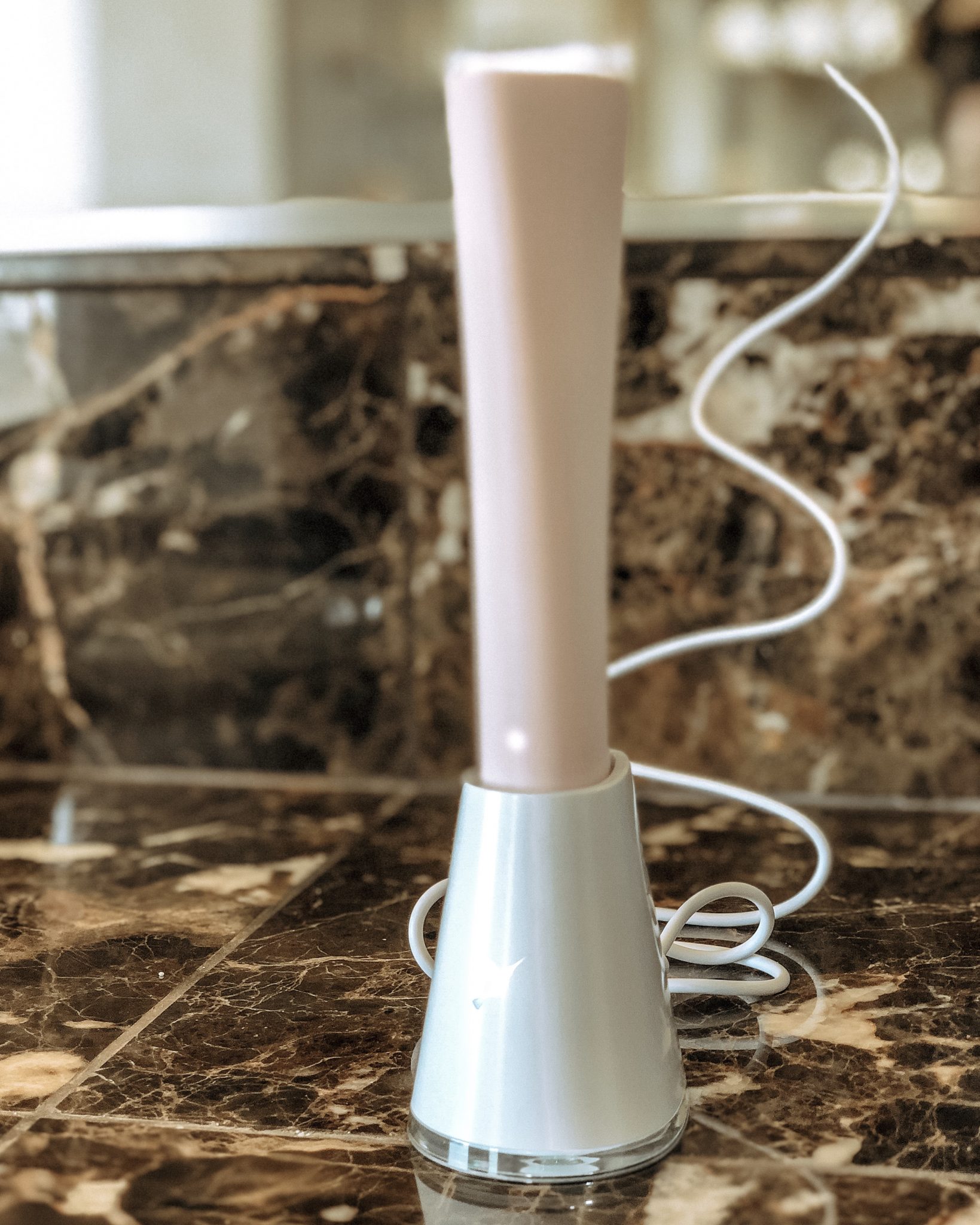 Dermaflash 2.0 Facial Exfoliation & Peach Fuzz Removal Device ...